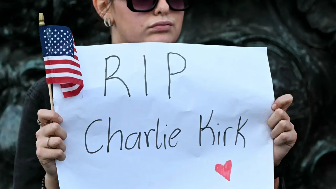 Expulsan a estudiante que se burló del asesinato de Charlie Kirk: “Debe ...