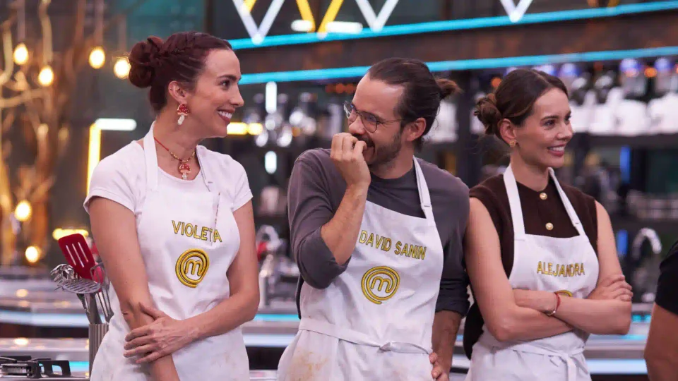Este es el primer integrante del top 10 de MasterChef Celebrity ...