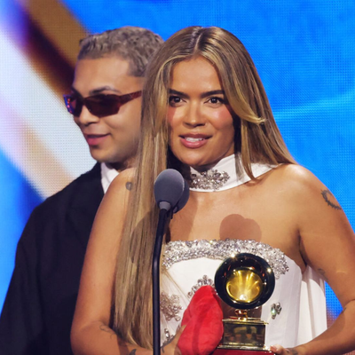 ¿Envió indirecta?: Karol G sorprende al dar contundente discurso en los ...