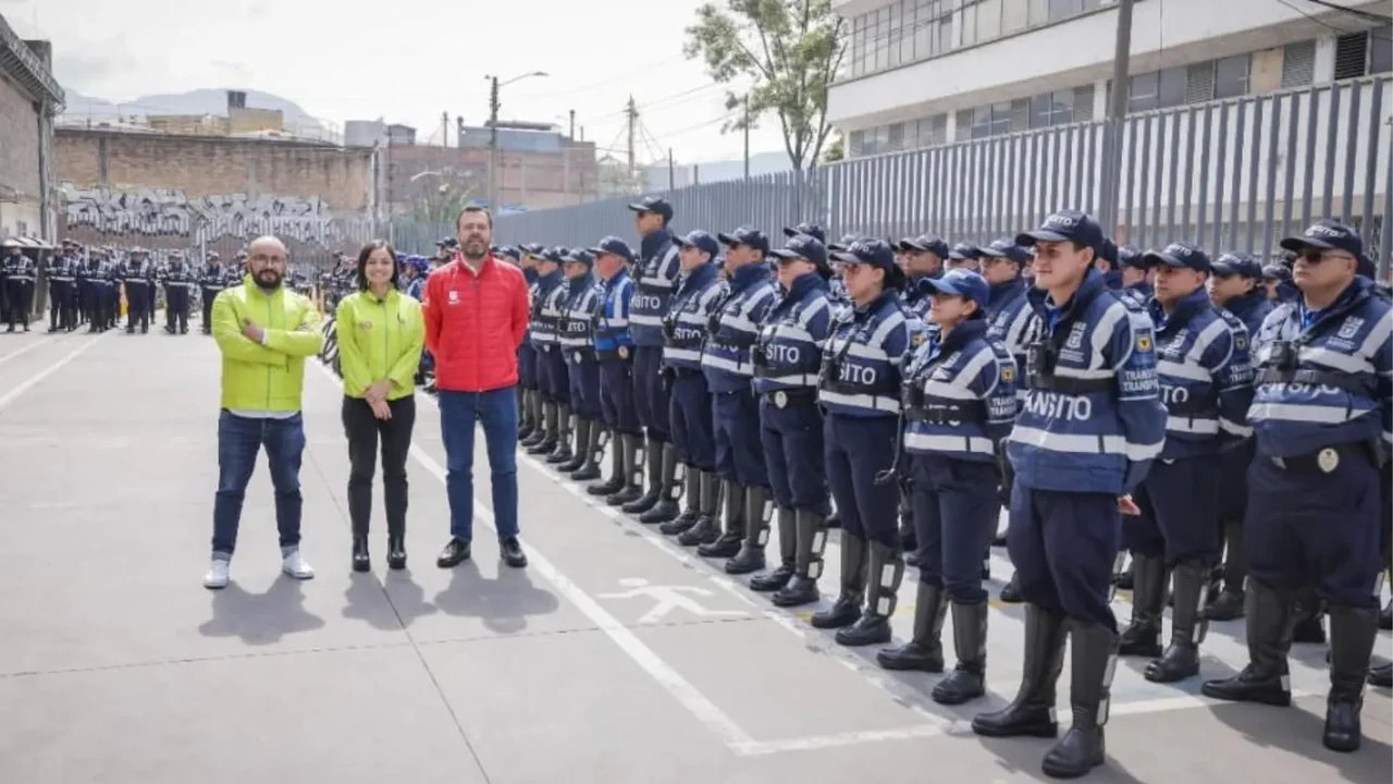 Bogotá tendrá 141 nuevos agentes de tránsito y un equipo de control ...