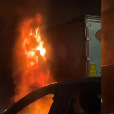 VIDEO | Camión ardió en plena vía Cajicá – Chía tras choque con moto ...