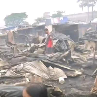 Voraz incendio arrasó con más de 40 viviendas en Cali: familias lo ...