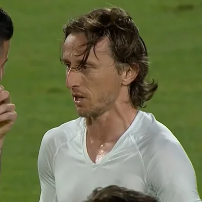El emotivo reencuentro de James Rodríguez y Luka Modric que no se vio ...