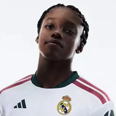 Real Madrid presentó su nueva camiseta con Linda Caicedo como ...