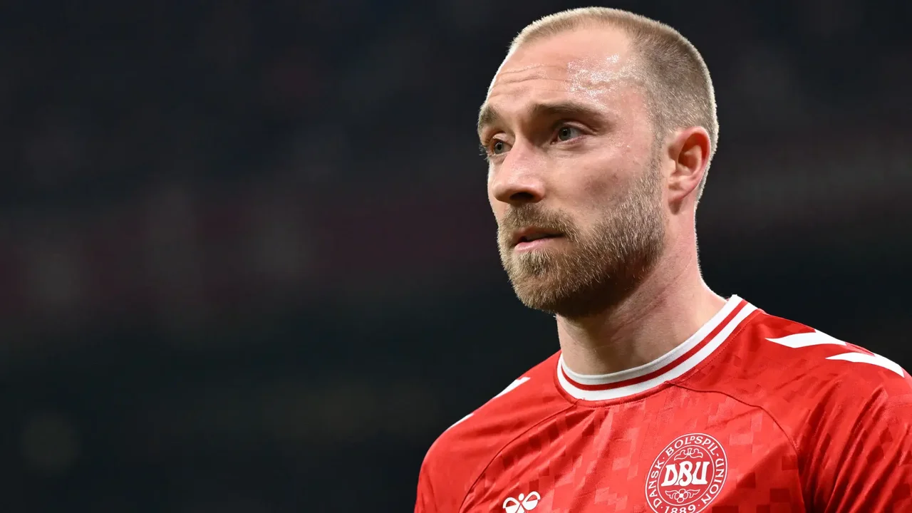 Christian Eriksen volvió a desplomarse en medio de un partido con ...